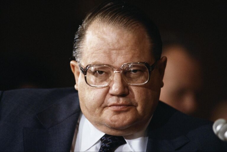 The Hunt Family Legacy: Uncovering a Texas Dynasty [2025]