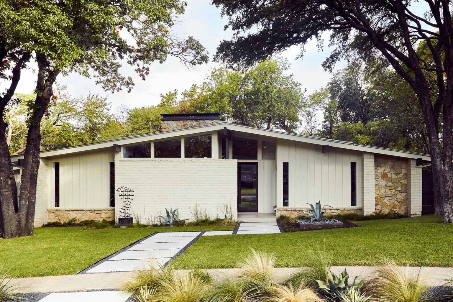 The Ultimate Guide to North Dallas: Neighborhoods, Food, Culture, and Fun